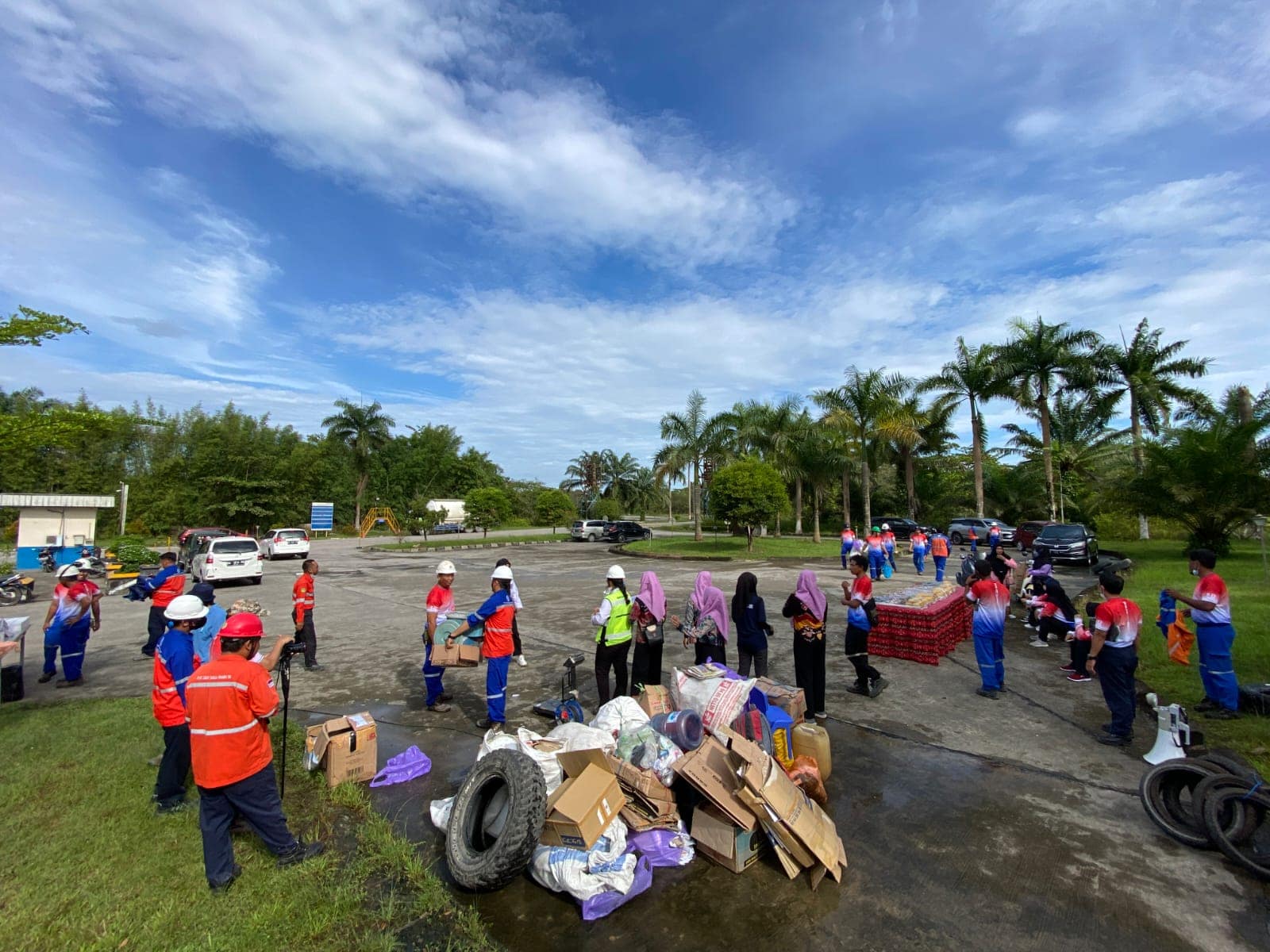 Indocement Peringati Hari Peduli Sampah Nasional 2023 - Harnasnews.com Indocement Peringati Hari Peduli Sampah Nasional 2023 - Harnasnews.com