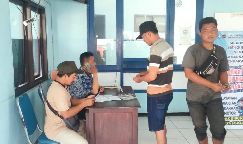 Pemkab Bojonegoro Bebaskan Biaya Uji KIR Bagi Kendaraan, Pastikan Semua ... Pemkab Bojonegoro Bebaskan Biaya Uji KIR Bagi Kendaraan, Pastikan Semua ...